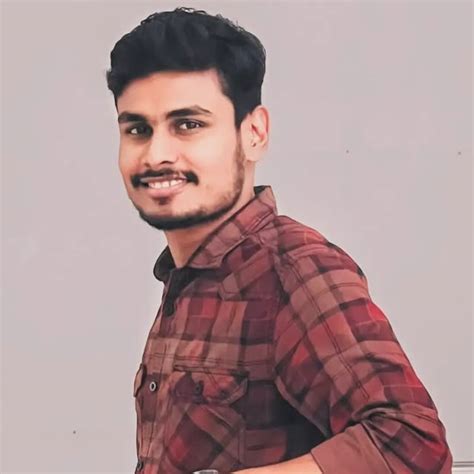 S H I J U Shiju • Threads Say More