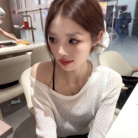 桃桃🍑 Taotao155 • Threads Say More