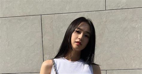 손연재 결혼 한 달 만에 확 달라졌네복근 내놓은 새댁