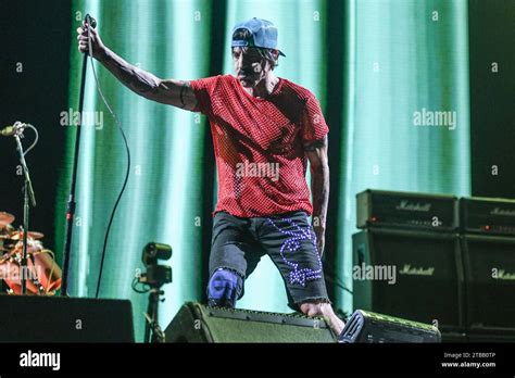 Anthony Kiedis Vocals Red Hot Chili Peppers Live In Buenos Aires