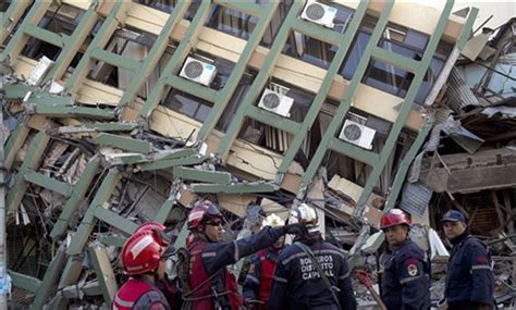Video Los Daños Del Terremoto De Ecuador A Vista De Drone El Impulso