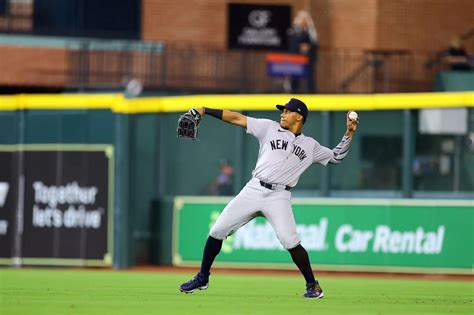 Juan Soto The Defender The Brand New Yankee Star Guns Out The Astros