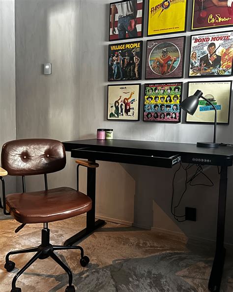 Schreibtisch Schwarz 120 X 60 Cm Mit Usb Port Elektrisch