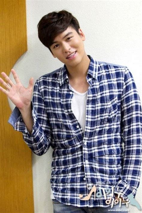 Lee Jang Woo 이장우 Picture Gallery Hancinema The Korean Movie