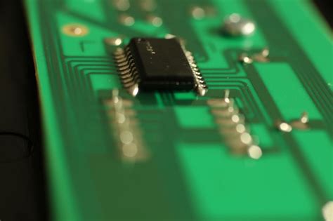 Premium Photo Close Up Of An Electronic Component On A Green Circuit