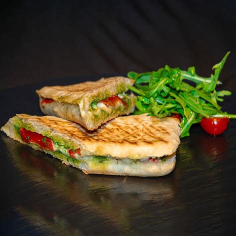 파니니 일요일 점심을 풍족하게 식사고민