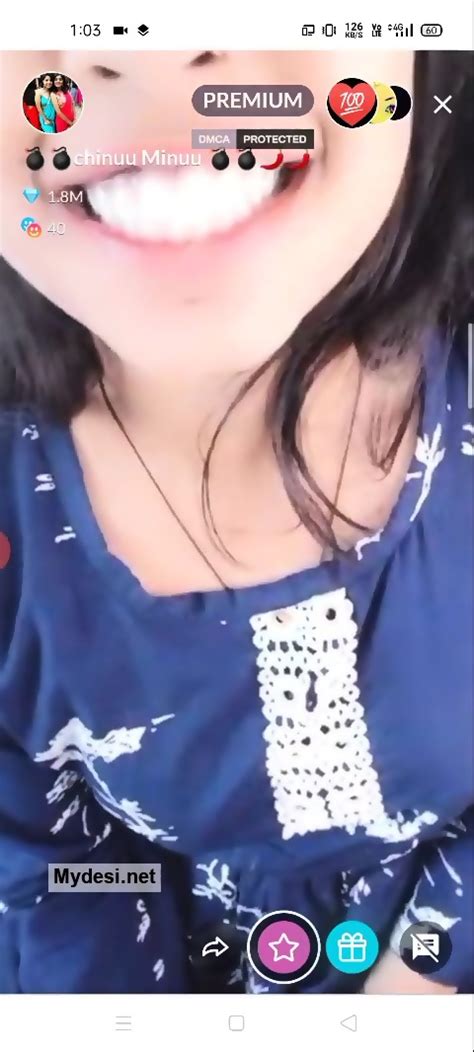 Tango Live Chinnu Minnu Dos Chicas Lesbianas Indias Muestran El Cuerpo