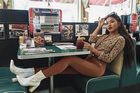 Asian Sirens · Aliyah