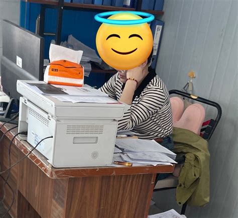 恋物癖组织 On Twitter 想搞一个加料交流群 今日进群特价，欢迎私信 打胶 扫楼 射鞋 足控 恋物癖 射精 意淫