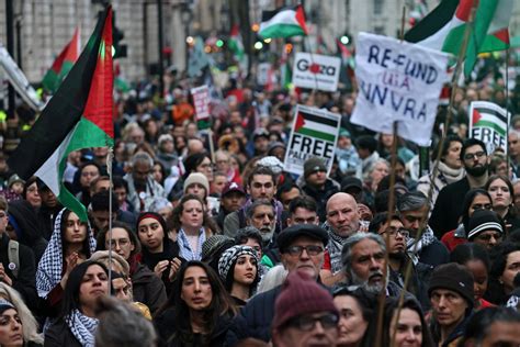 Economía palestina devastada por la guerra en Gaza según el Banco Mundial