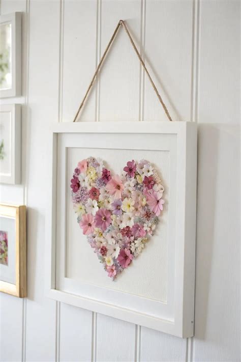 24 Charming Diy Valentine Decoration Ideas