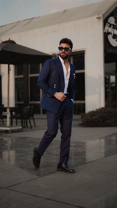 ‎body Rabee فاللذوذ كده كده‎ Todays Look 🩵jacket From Here