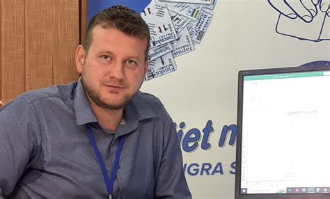 U Baru čitav Svijet Na Dlanu Barinfo