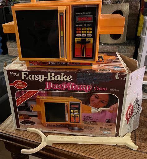 Original Easy Bake Oven 1997 Vintage Easy Bake Oven And Snack Center