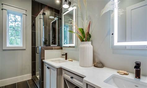 Comparative Analysis Led Mirrors Vs Traditional Lighting Solutions