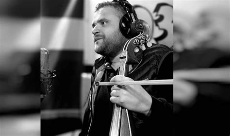 Γρηγόρης Σαμόλης Μανουάλιτο νέο του τραγούδι που θα βάλει φωτιά