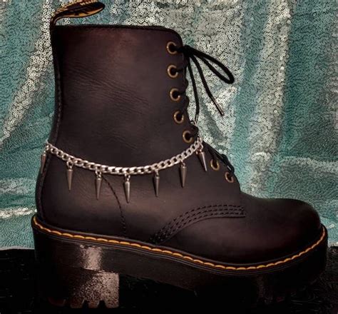Pin On Boot Chains