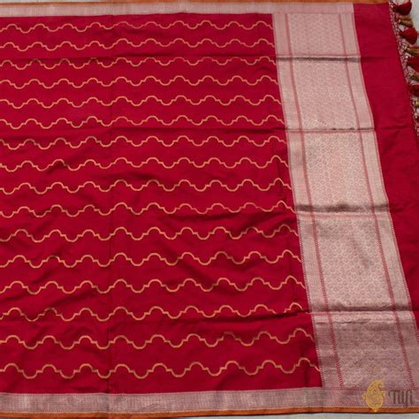 Red Pure Katan Silk Banarasi Handloom Dupatta Tilfi