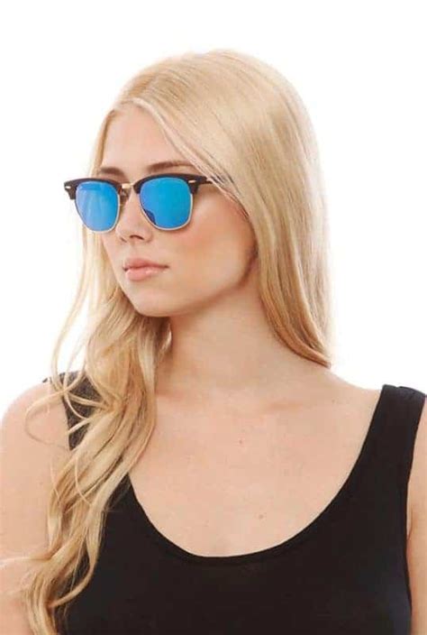 Kính RayBan Clubmaster Flash Lenses chính hãng mã RB3016 114517
