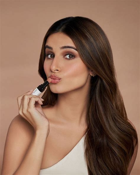 Tara Sutaria Hd Mobile Wallpapers Wallpaper Cave