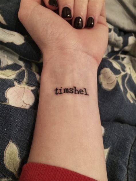 40 Small Wrist Tattoos With Powerful Meanings