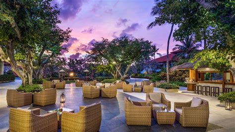 Best Bars In Bali Signature Cocktails At Cascade Bar The Laguna