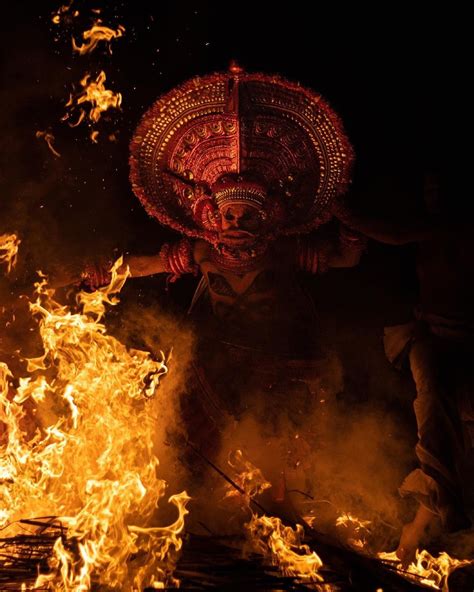 The Tale Of Sudarshana Chakra Lord Vishnus Divine Weapon