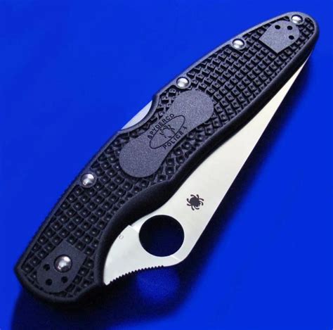 Spyderco C