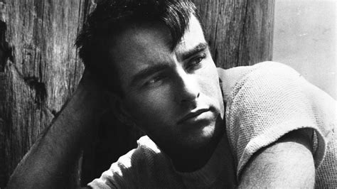 Download Dashing Actor Montgomery Clift Wallpaper