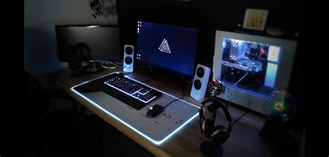 My Black And White Themed Battlestation Rbattlestations
