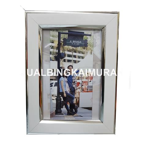 Bingkai Foto R Putih Lis Silver Photo Frame Minimalis Pigura Unik Shopee Indonesia