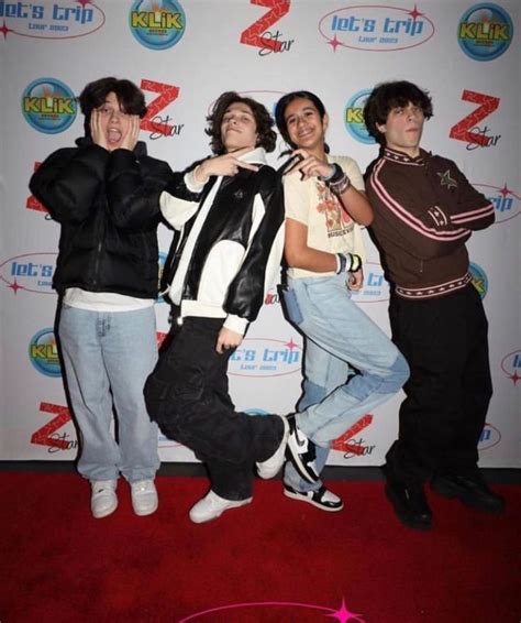 Matt Nick And Chris Sturniolo With A Fan Lets Trip Tour 2023 Chicago
