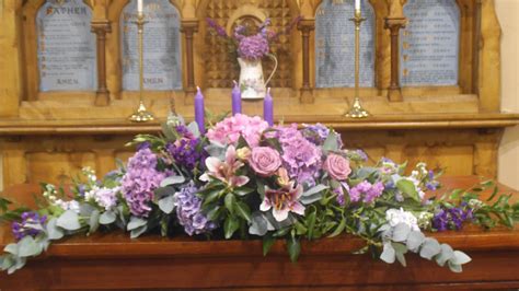 Wedding Altar Floral Arrangements At Gerald Maurer Blog