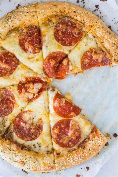 Keto Pizza Crust Recipe No Eggs Cheese The Hungry Elephant
