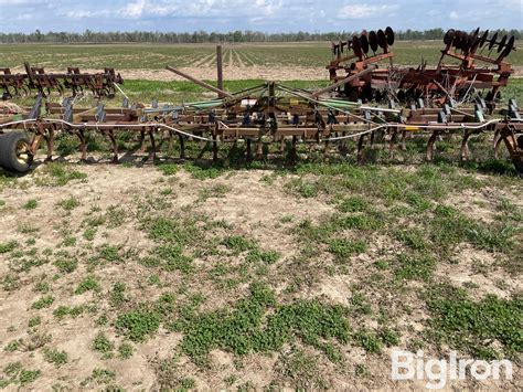 John Deere 960 Chisel Plow W Drag Bigiron Auctions