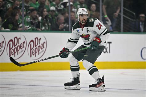 Coyotes Sign Matt Dumba Vendetta Sports Media
