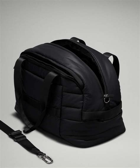 Lululemon Wunder Puff Duffle Bag 29l Black Lulu Fanatics