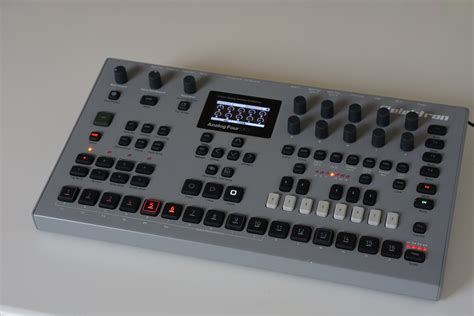 Analog Four Mkii Elektron Analog Four Mkii Audiofanzine