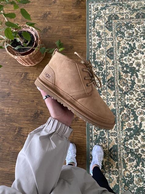 Зимові уггі Ugg Neumel Chestnut — ціна 3600 грн у каталозі Уггі Купити жіночі речі за доступною