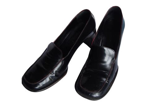 Mocassin Gucci à Talon Moyen Pointure 365 Cuir Noir Ref33386 Joli
