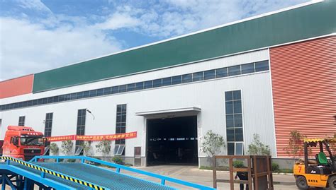 Фанера Панель с высоким глянцем Оборудование для фанеры Компания