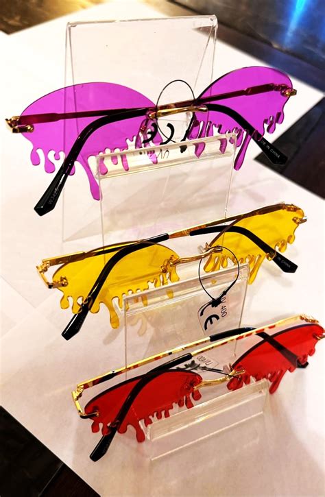 3 Layers Transparent Acrylic Display Shelf Stand Clearance Mezon