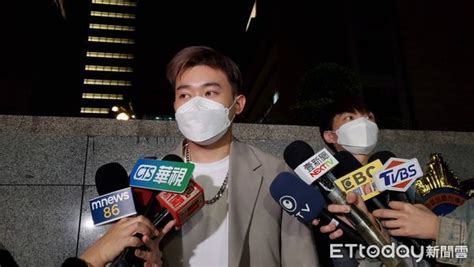 網紅大鬧賣場被逮⋯二度道歉也沒用！ 家樂福：已提告 Ettoday消費新聞 Ettoday新聞雲