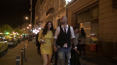 Ea E Noua Coana Chirita A Lui Giani Kirita E Cu 11 Ani Mai Tanara Si Ocupa O Pozitie De Director