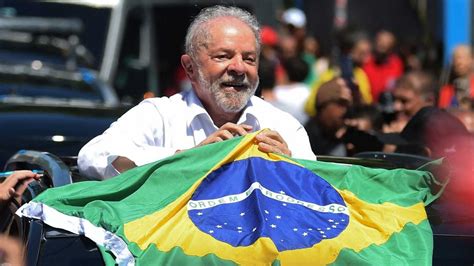 Elecciones En Brasil Lula Vuelve Al Poder Tras Derrotar A Bolsonaro