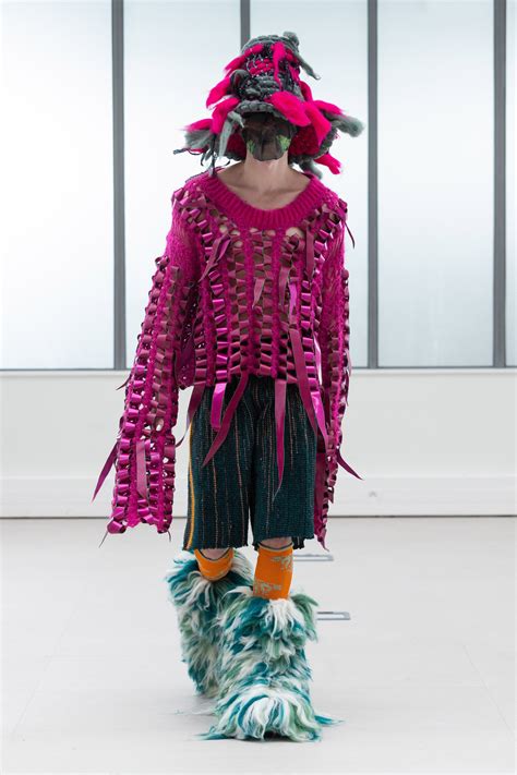 Institut Francais De La Mode Fall 2022 Ready To Wear Fashion Show