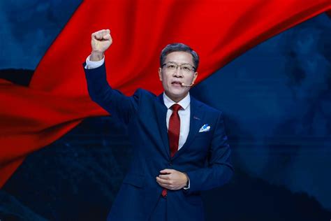 2023成都车展：c级豪华suv——全新红旗hs7正式上市太平洋号