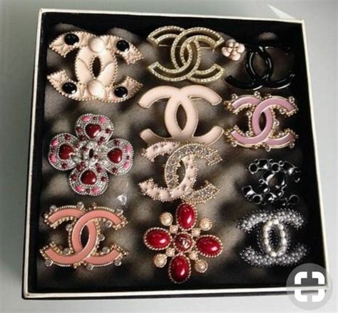 Pinterest Keedrajackson Chanel Pins Chanel Brooch Chanel Accessories