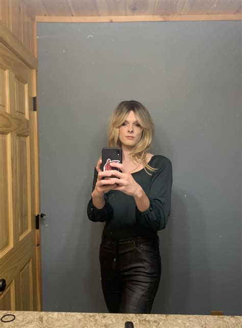 What Do You Think Of My Outfit 💖 R Transfemininefashion
