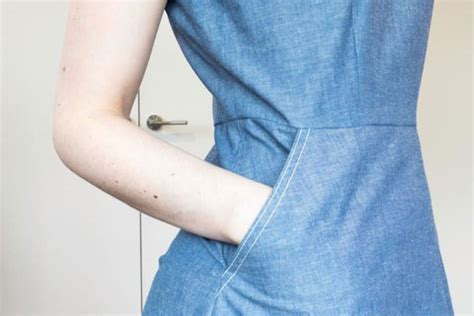 Add A Stylish Slash Pocket To Skirts And Dresses Easy Tutorial